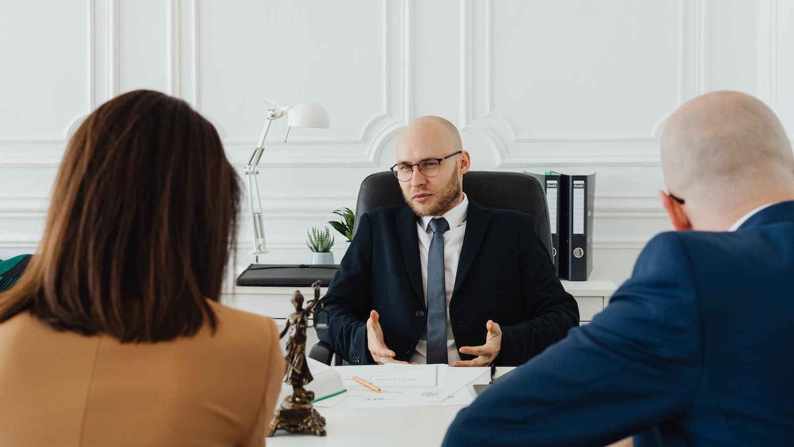 Cómo saber de qué es un embargo: Consulta si tienes embargos